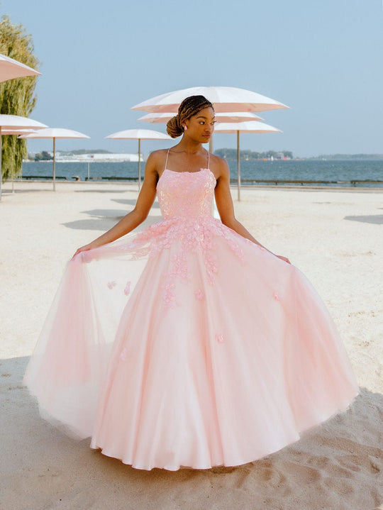 01-50036 – Candy Prom & Evening